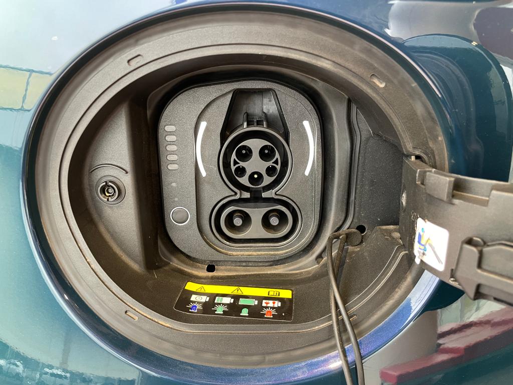 500e Icon | フィアット横浜町田 | フィアット認定中古車 - FIAT【AUTOEXPERT】